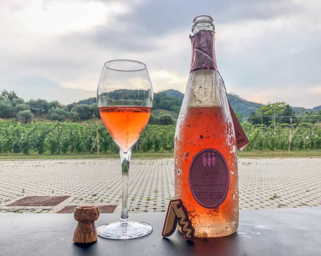 Abissi, il tesoro sommerso nelle acque di Portofino dalla cantina Bisson